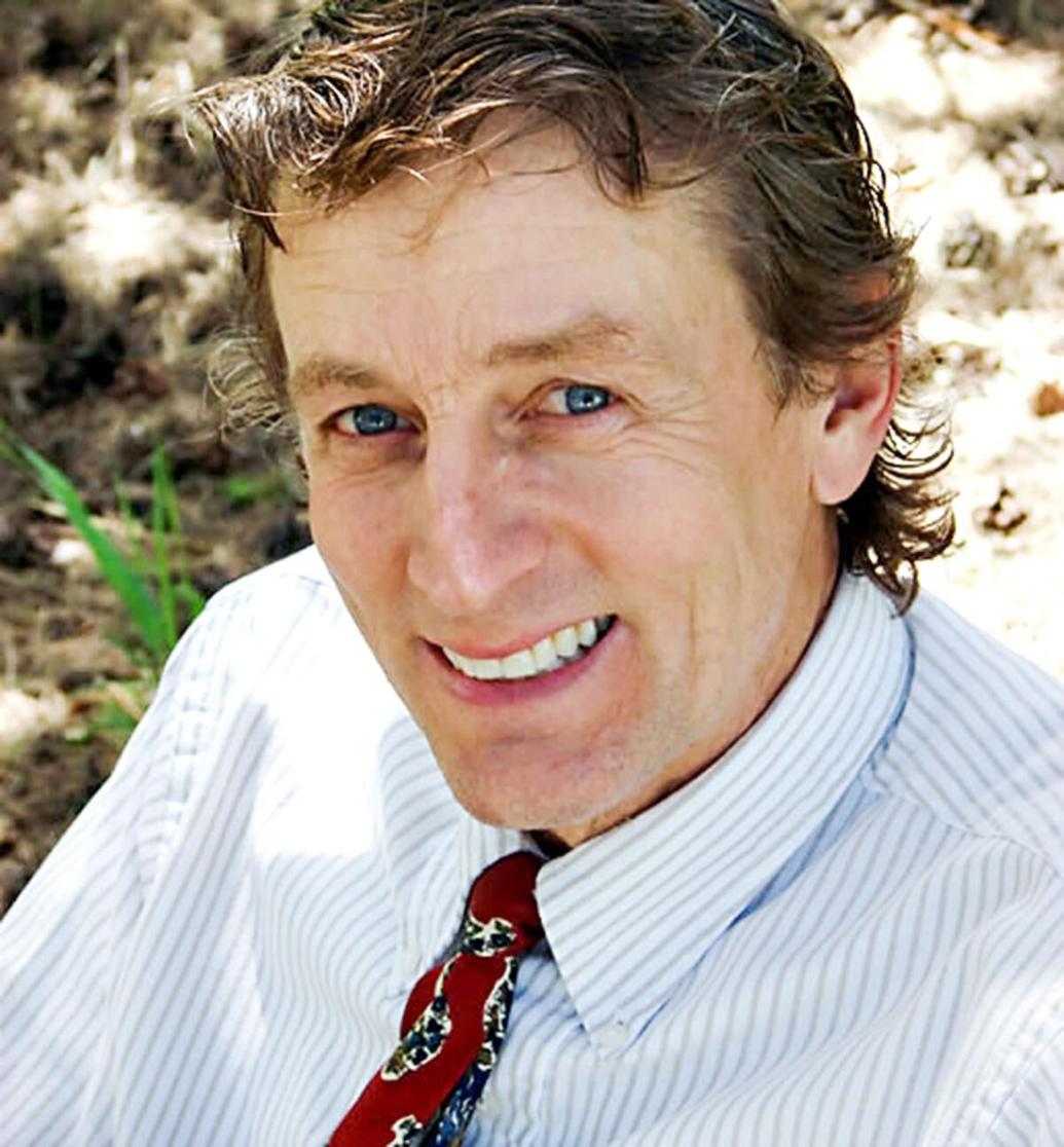 Henricksen to perform at EXALT! May 16 | News | nwestiowa.com