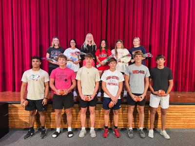 A-W Westerners prepare for homecoming week | Sentinel | nwestiowa.com