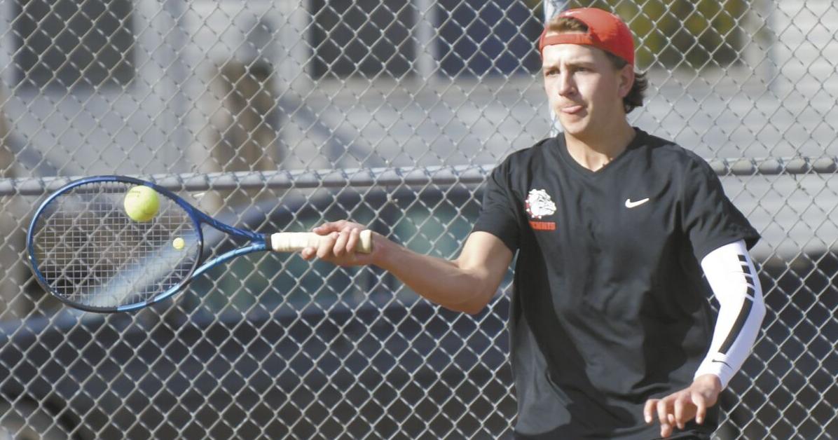 Le Mars tennis teams take down West for first MRAC wins of year ...