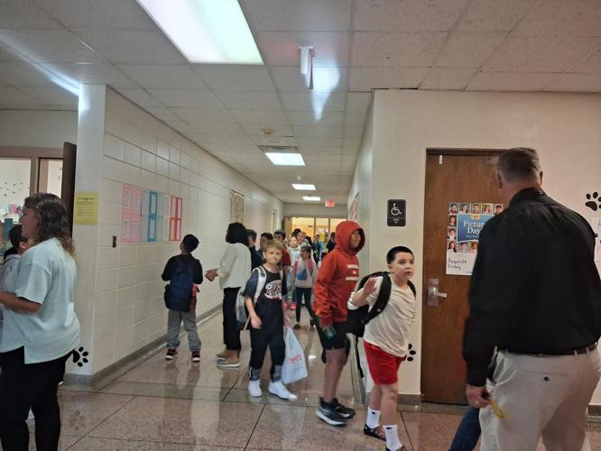It’s back to school at Clark Elementary | Sentinel | nwestiowa.com