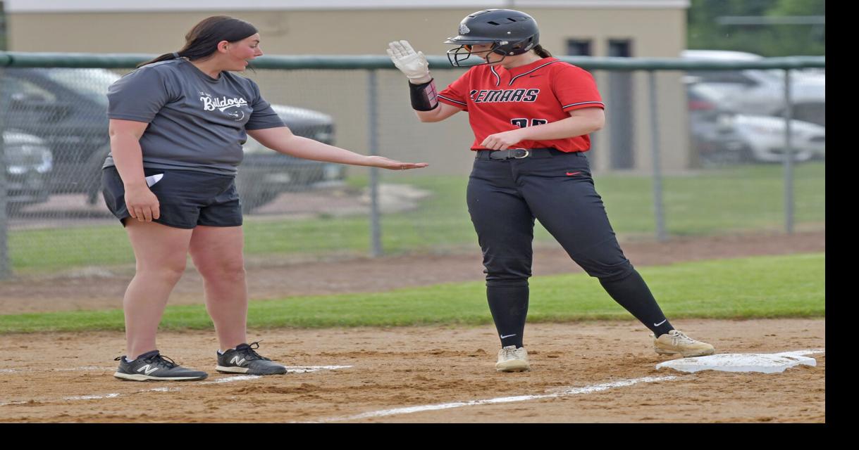MRAC leaders Le Mars, East split softball doubleheader | Sentinel ...