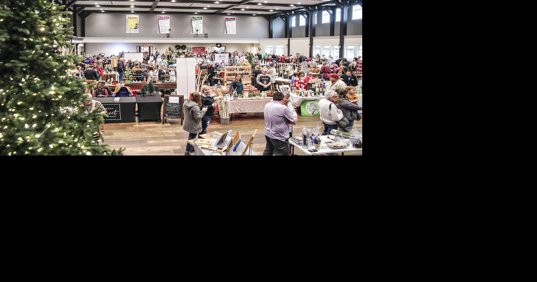 Tinsel and Trappings | Okoboji Magazine | nwestiowa.com