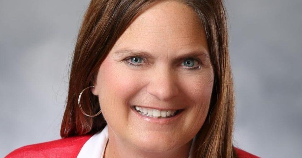 Sioux Center library hosting Iowa author | Sioux Center News ...