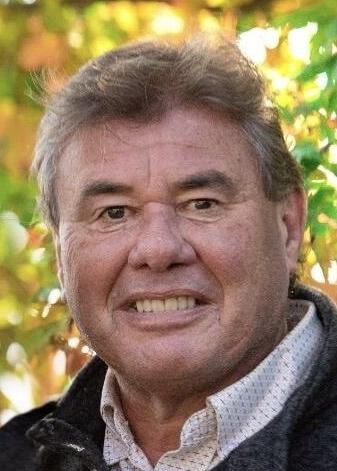 Mark Molzen, 64, Akron | Obituaries | nwestiowa.com