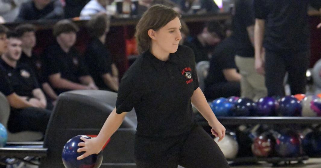 Le Mars girls bowling scores season-high | Sentinel | nwestiowa.com