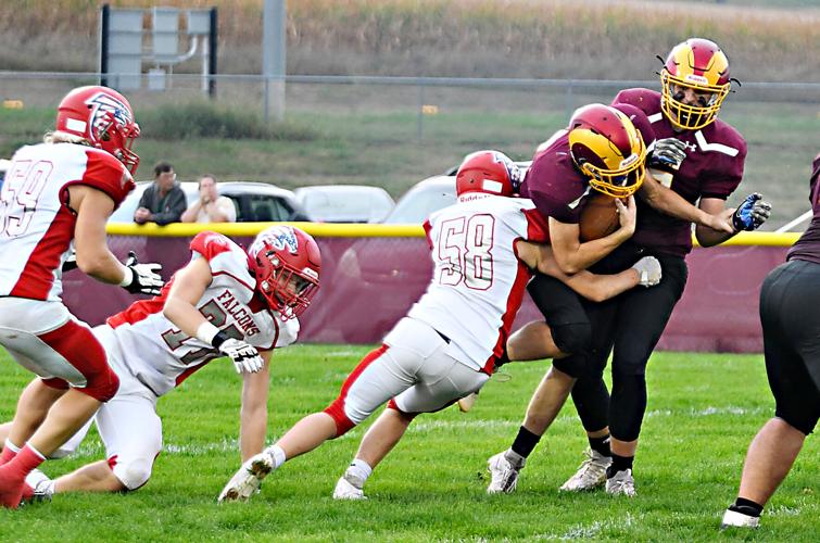 Football: West Sioux vs MVAOCOU | Sports | nwestiowa.com