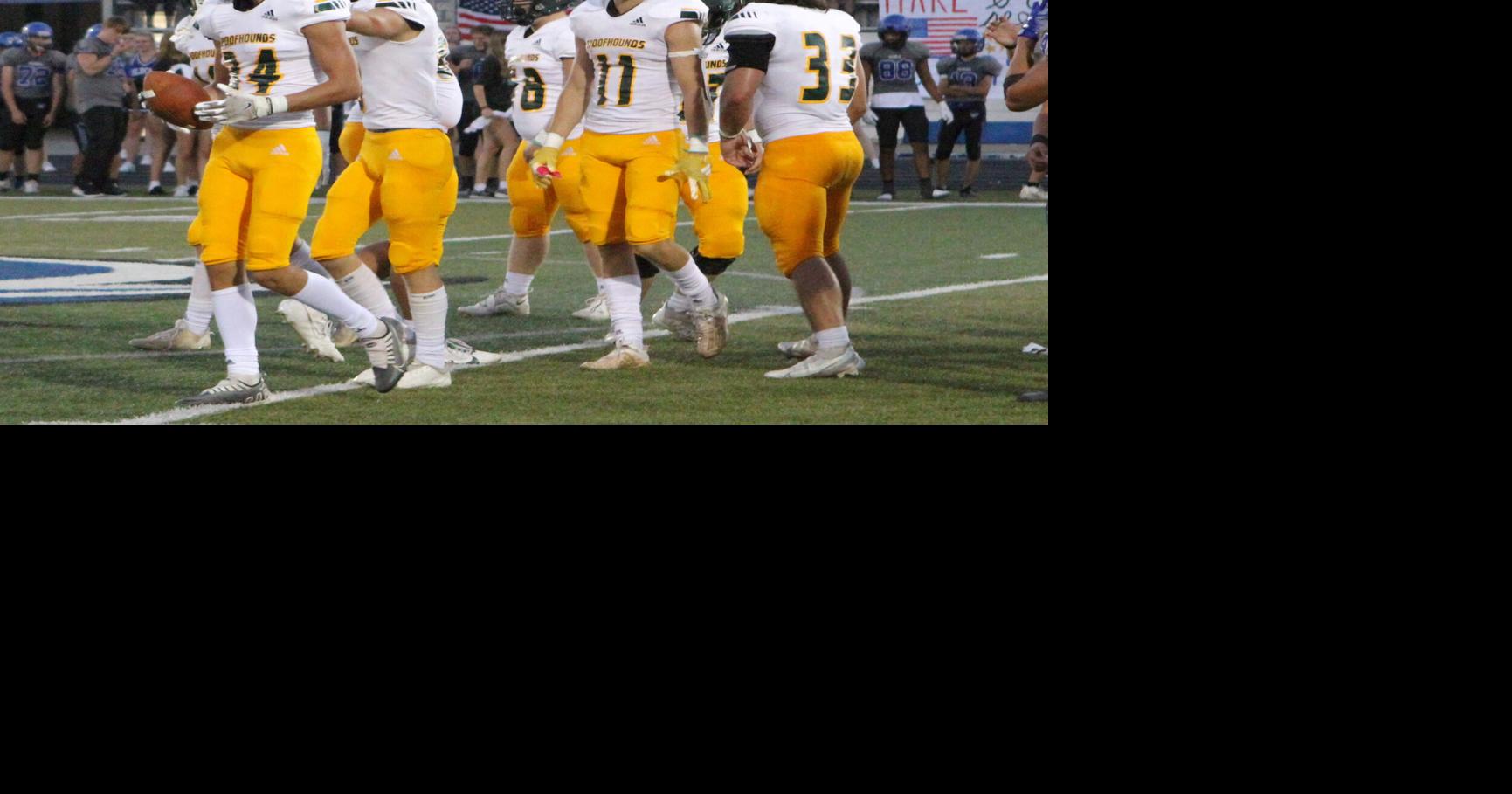 Maryville football senior scores four touchdowns en route to ...