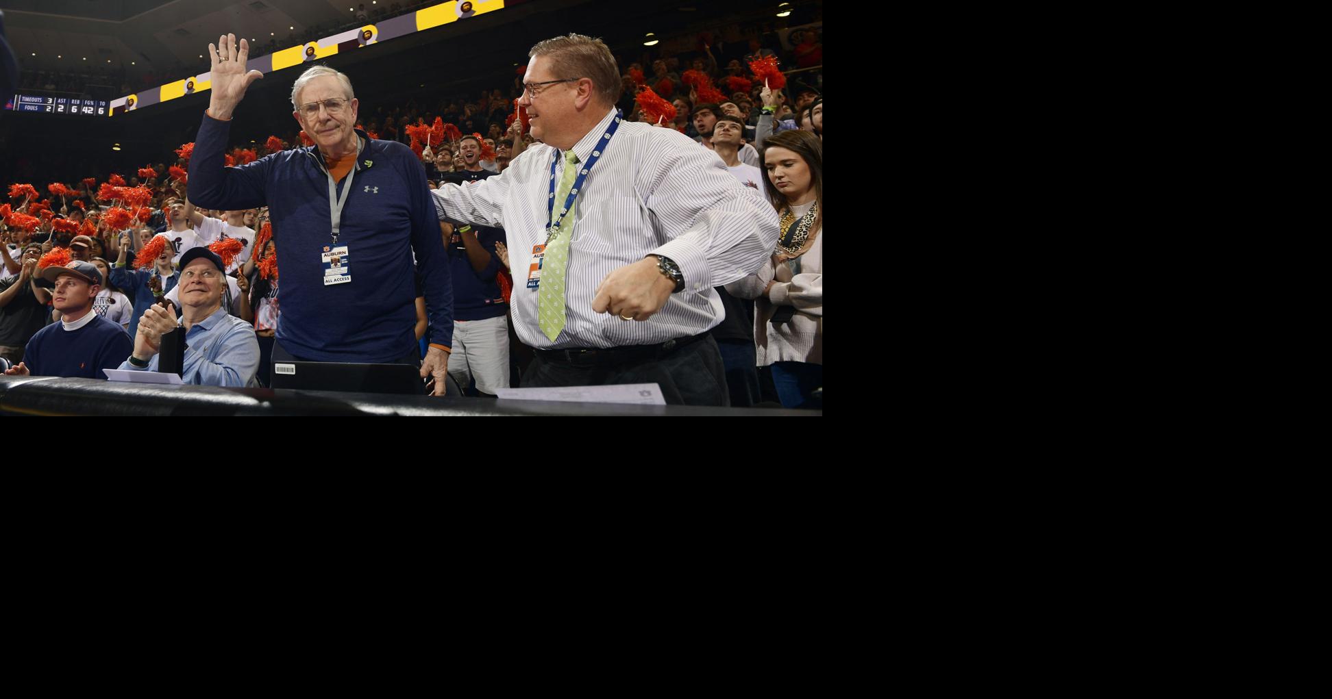 Banner recognizing legendary Auburn coach Sonny Smith to be unveiled in ...