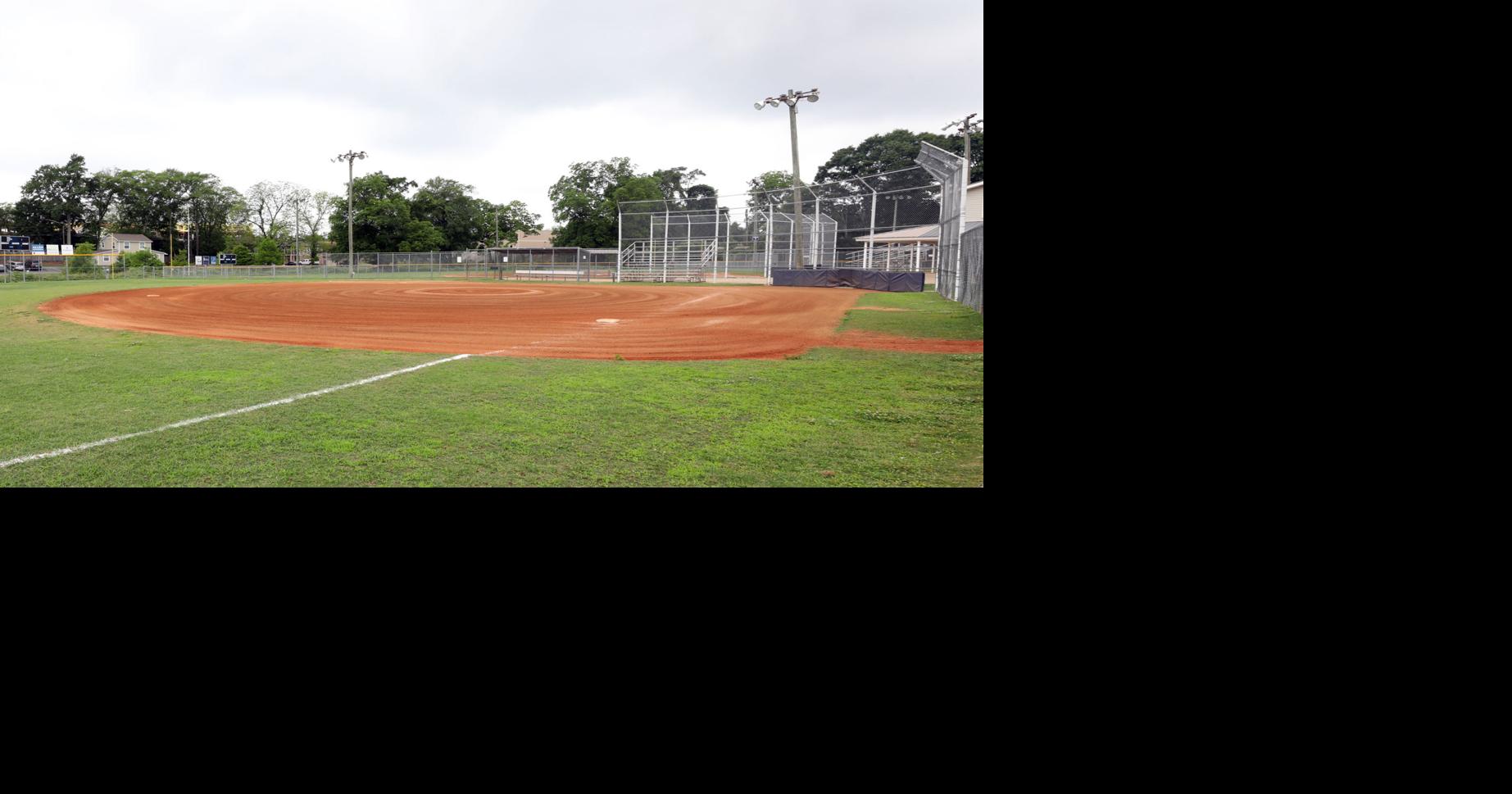 Auburn installing new lights at Felton Little Park