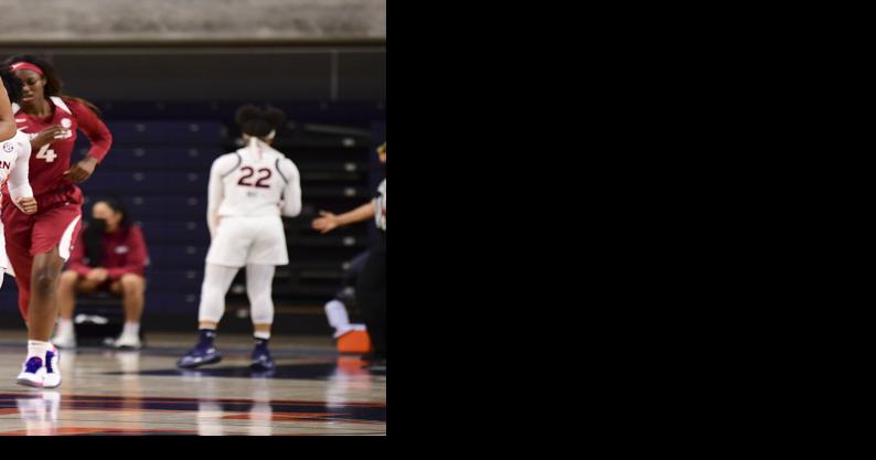 Fever coach excited to see Unique Thompson at training camp