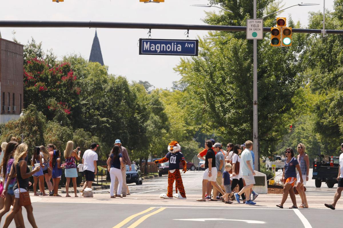 PHOTOS: Toomer's Corner Opens