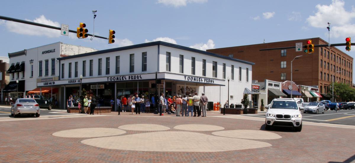 PHOTOS: Toomer's Corner Opens