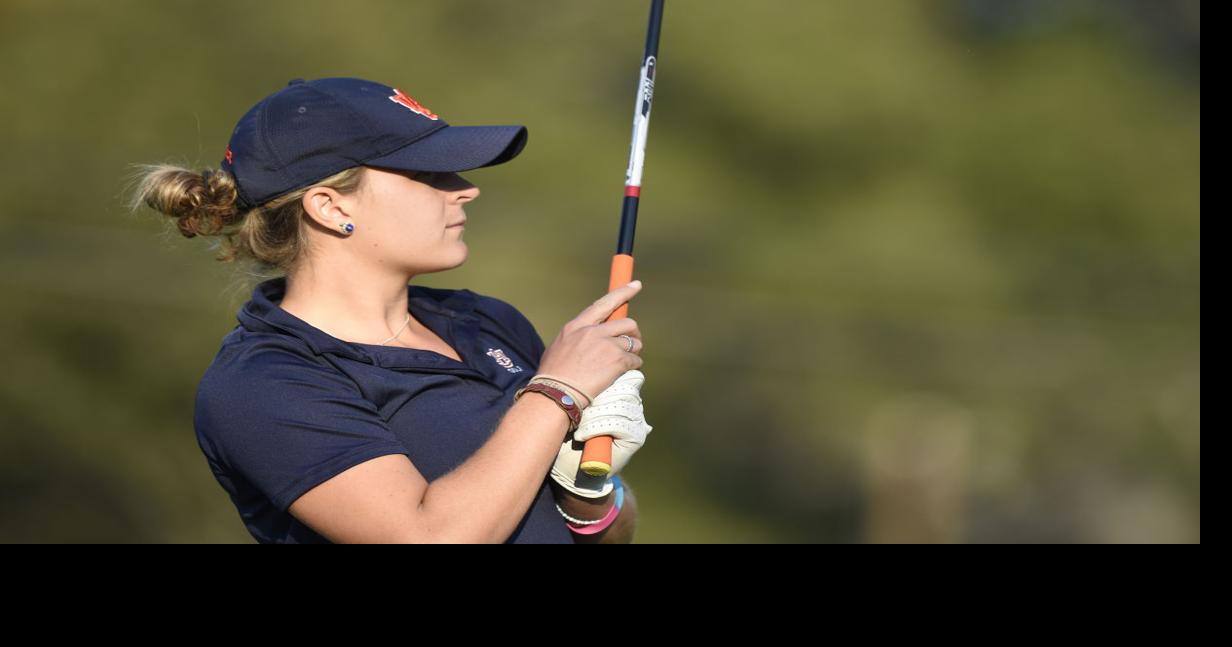 Victoria Trapani honoring former coach in first LPGA event