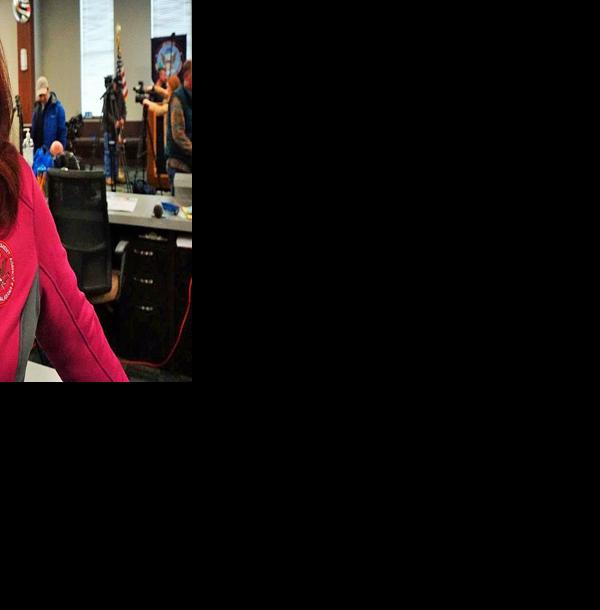 Carson resigns after questions about vehicle purchase