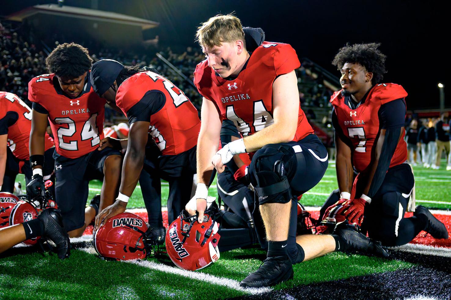 Opelika football defeats Baker, advances to state semifinals