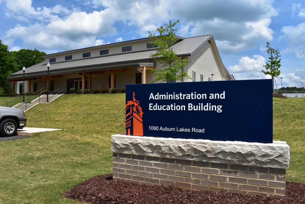 Auburn University poultry center to be ‘one-stop shop’ for farmers