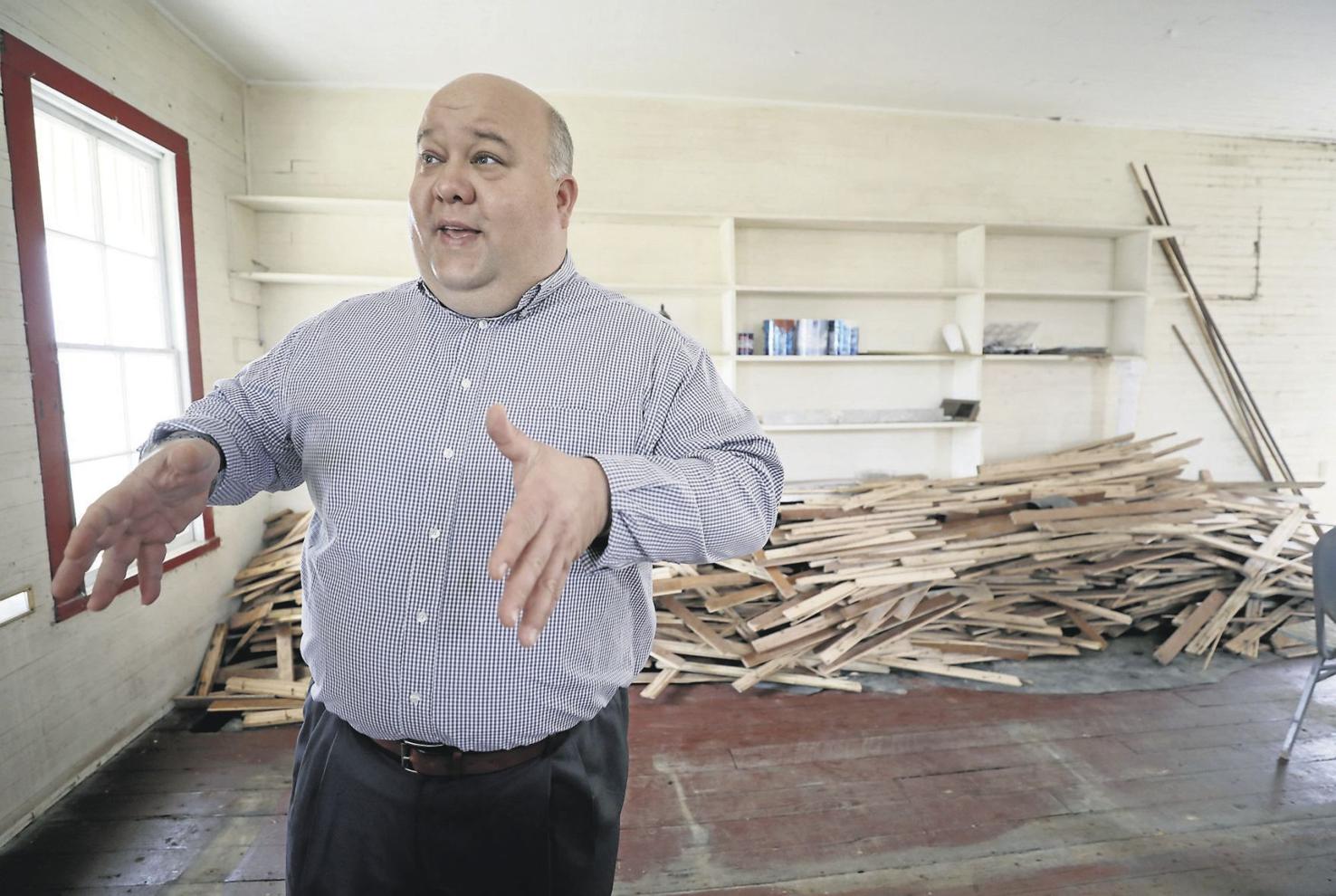 Smiths Station Mayor Fred Copeland dies by suicide, LCSO say