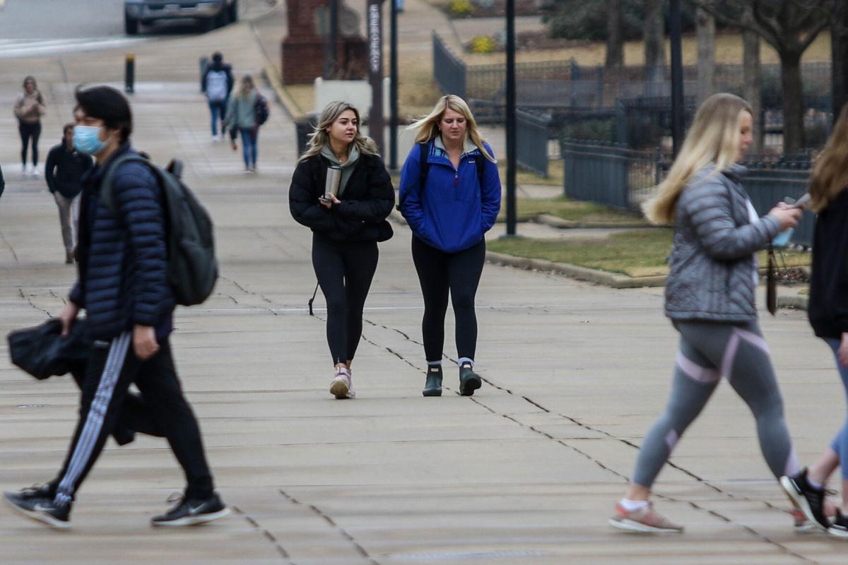 Auburn University students return to campus for spring semester