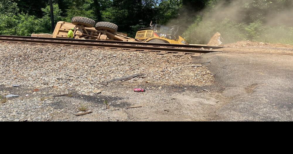 UPDATE: Cunningham Road reopens after train collision