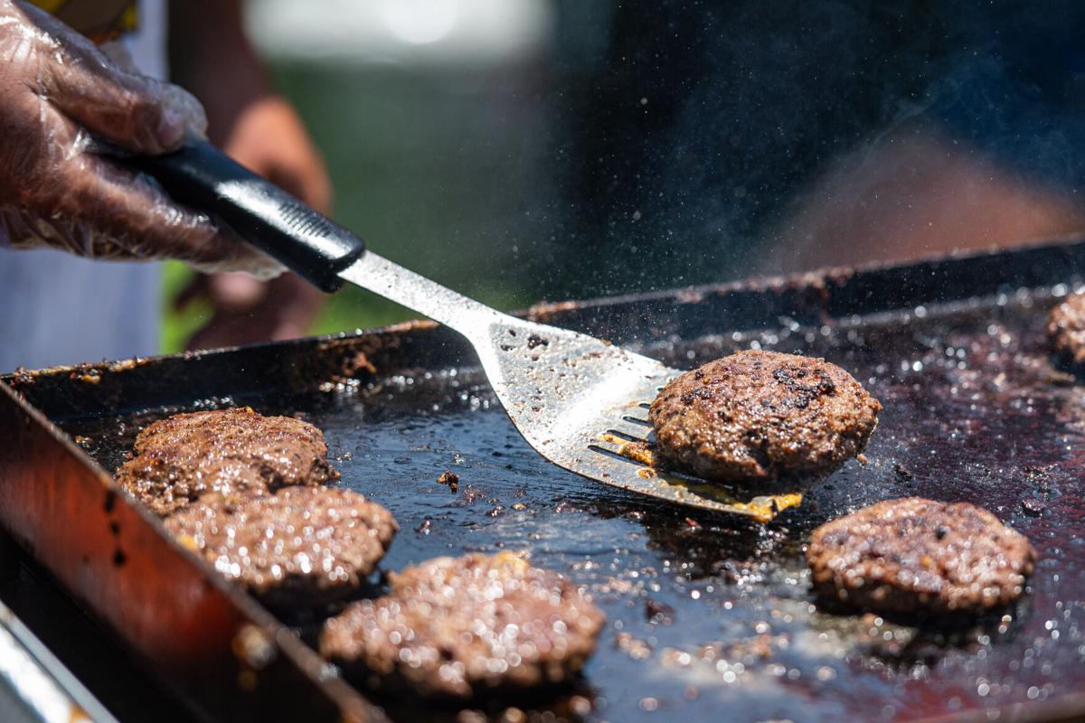 Downtown Opelika hosts Burger Wars
