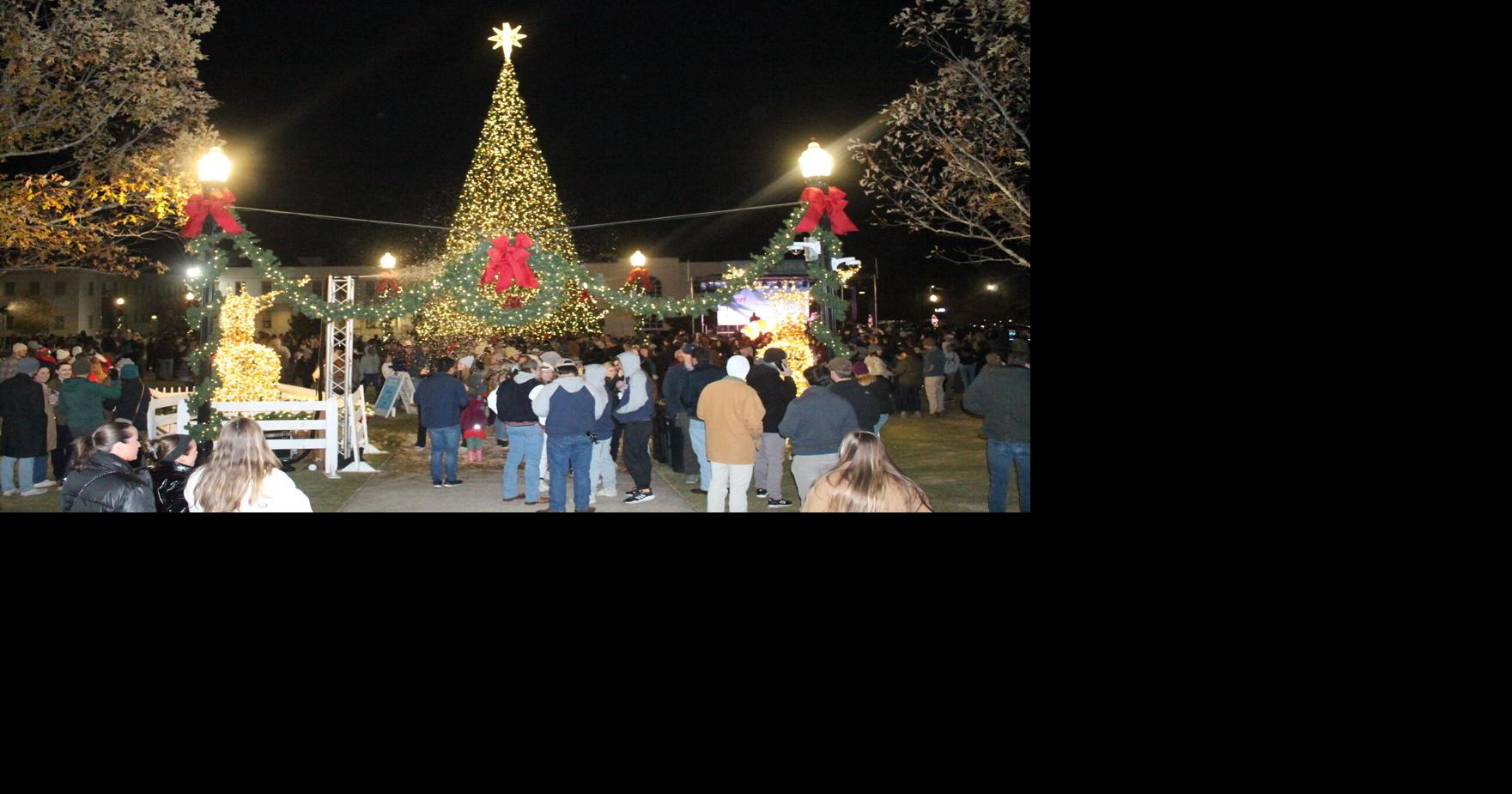 See Alabama's tallest Christmas tree, a festive parade and more at ...