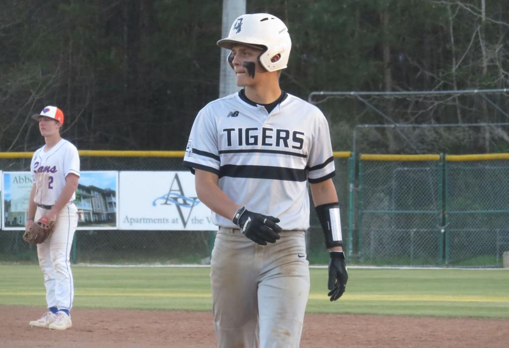 Alex Sims’ late hit pushes Dadeville past Valley in extras | High ...