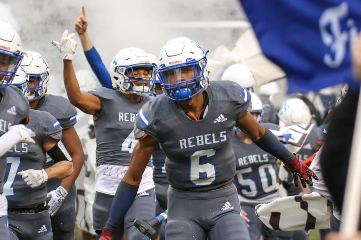'Another athletic freak': Reeltown alum Eric Shaw searching for right ...