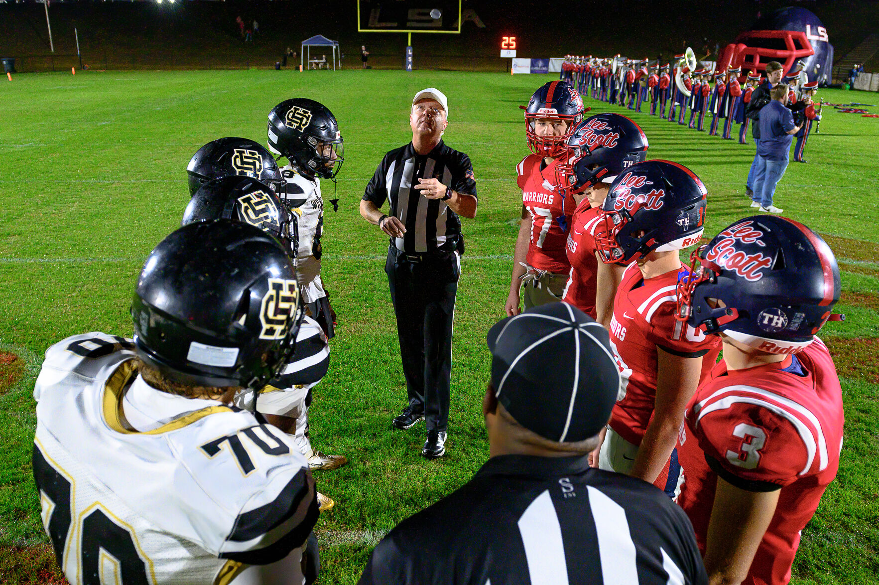 Lee-Scott football defeats Hale County in AHSAA playoffs