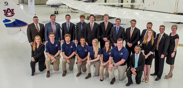Auburn aviation program benefits from loan of new Cessna Skyhawk