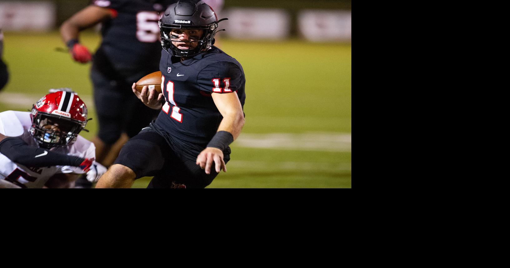 Caleb Nix throws 3 touchdowns as Central-Phenix City rolls past Opelika