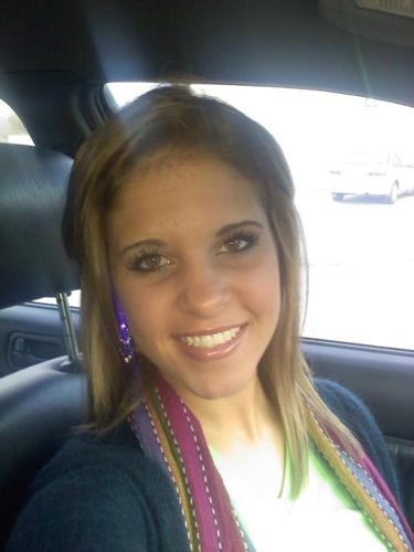 Family looking for missing Lee County teen