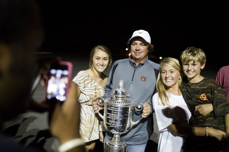 Jason Dufner receives hero's welcome home after PGA Championship