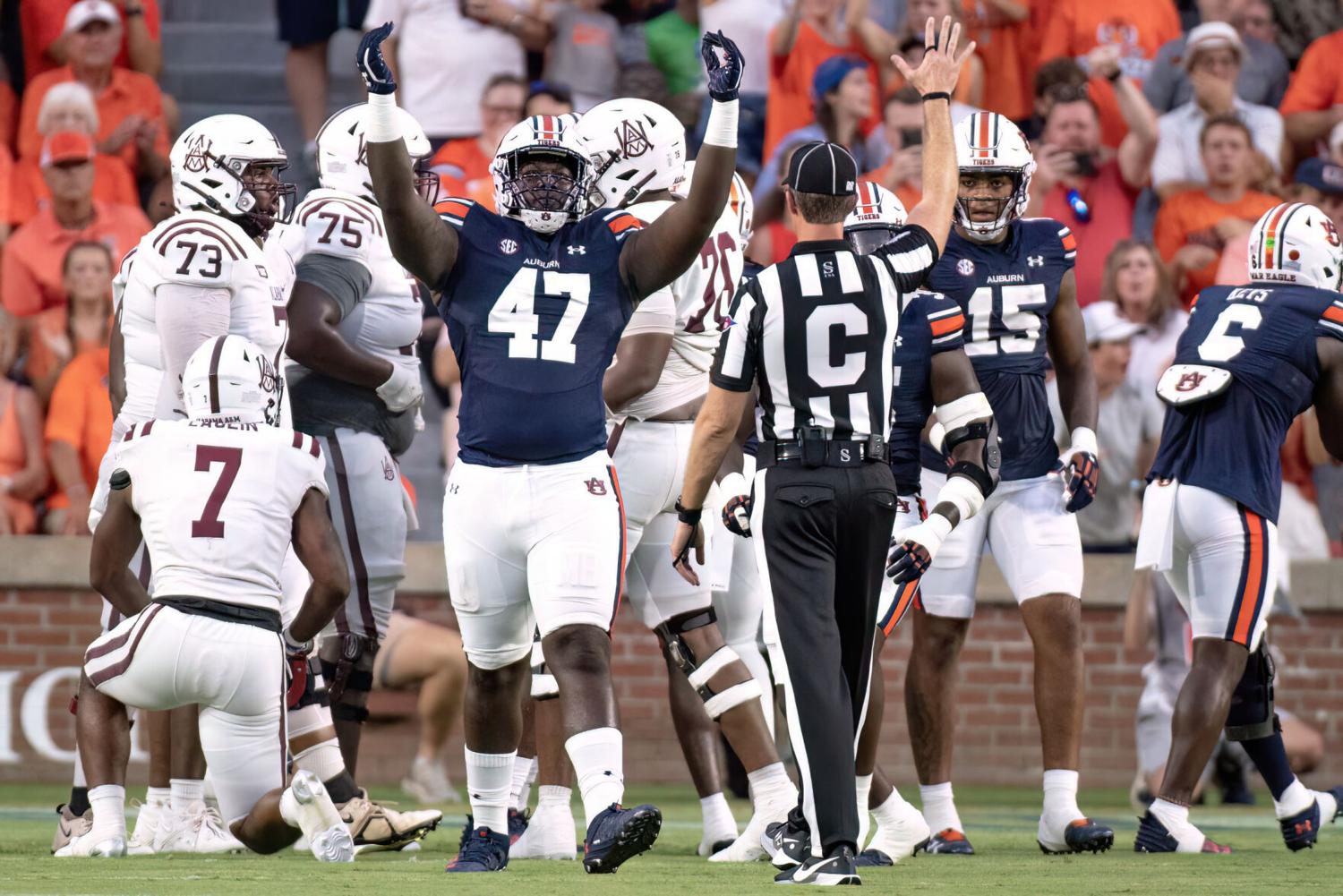 Auburn football's Malik Blocton has a Year 1 cheat code