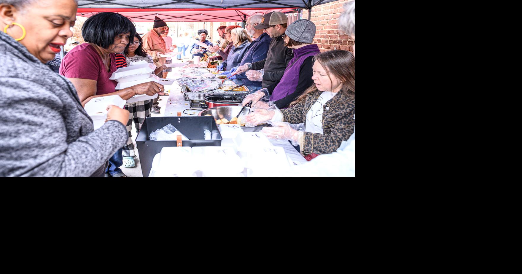 Mama Mocha's in Opelika hosts free Thanksgiving lunch