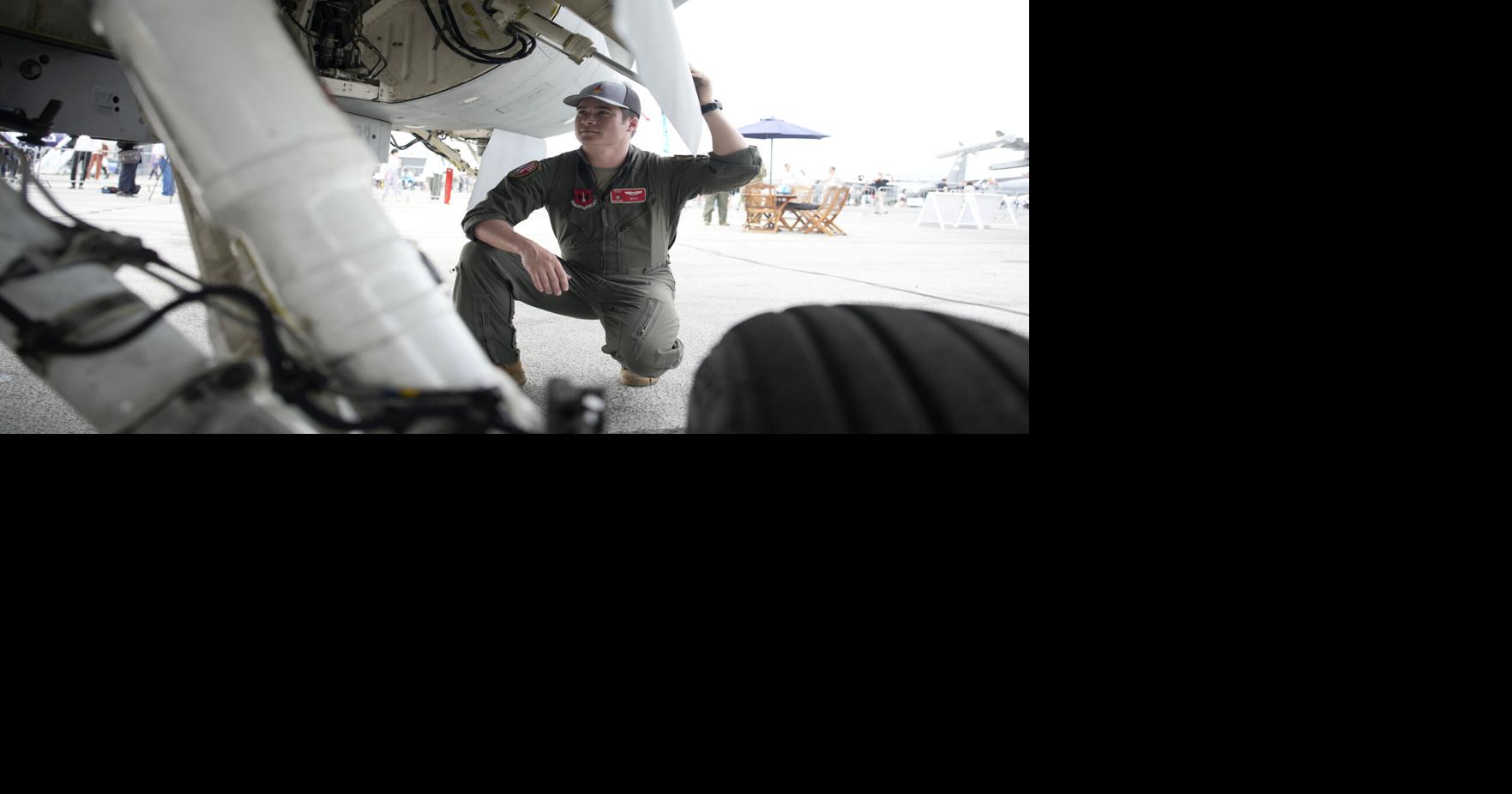 'Top Gun' F-16 pilot on fighter jets sought by Ukraine