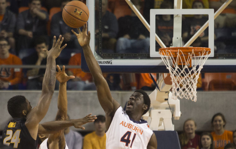 AUBURN BASKETBALL: Matthew Atewe "questionable" for Friday’s opener ...