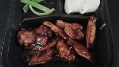 The Dish: Flavorful wings at VooDoo Wing Co