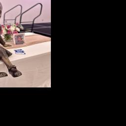 Opelika unveil Amore Wiggins statue
