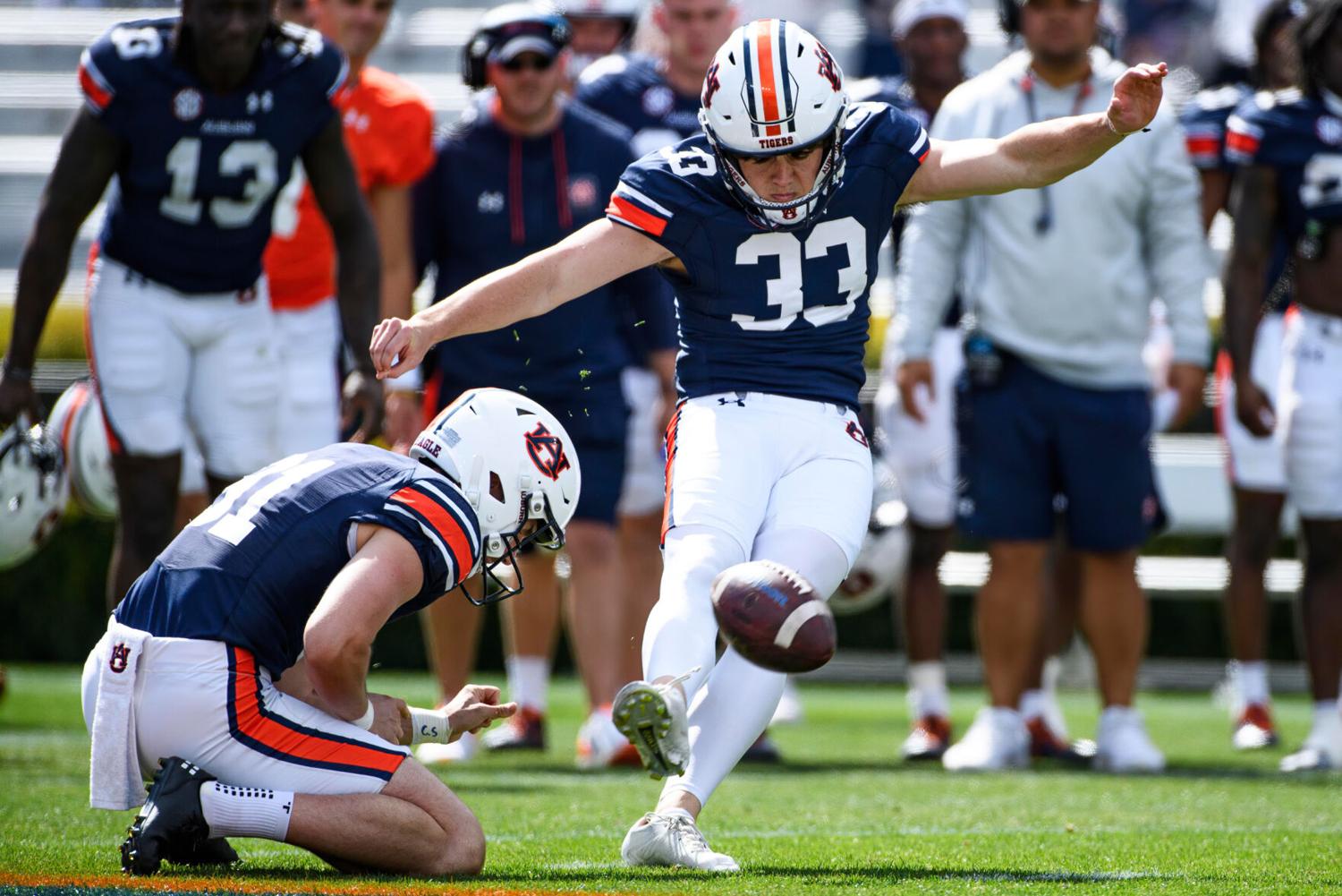 Auburn kicker Towns McGough kicks game-winner to end A-Day