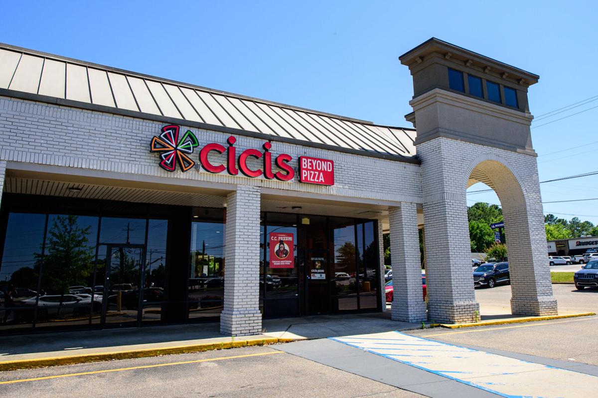 Auburn's Cicis Pizza new owner plans fresh start