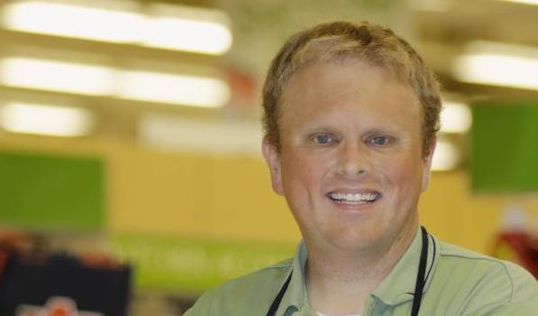 Justin Murphy: Standing out as integral, encouraging part of Auburn community