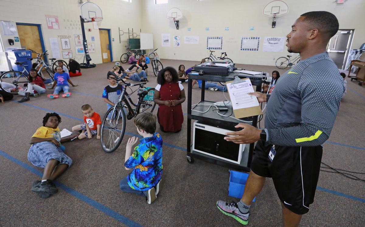 NFL player, Opelika’s Corey Grant, finishing his education degree at ...