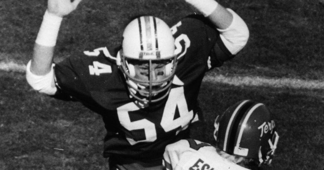 Auburn's Gregg Carr named to College Football Hall of Fame