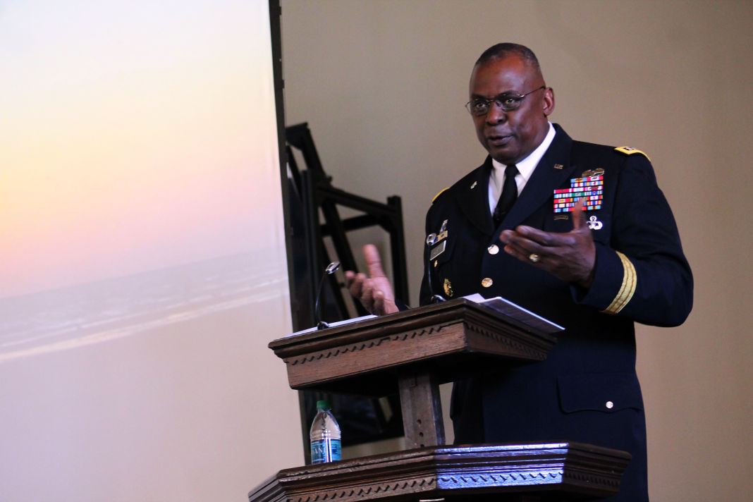 AU alumnus, Army commander Gen. Lloyd Austin gives leadership advice ...