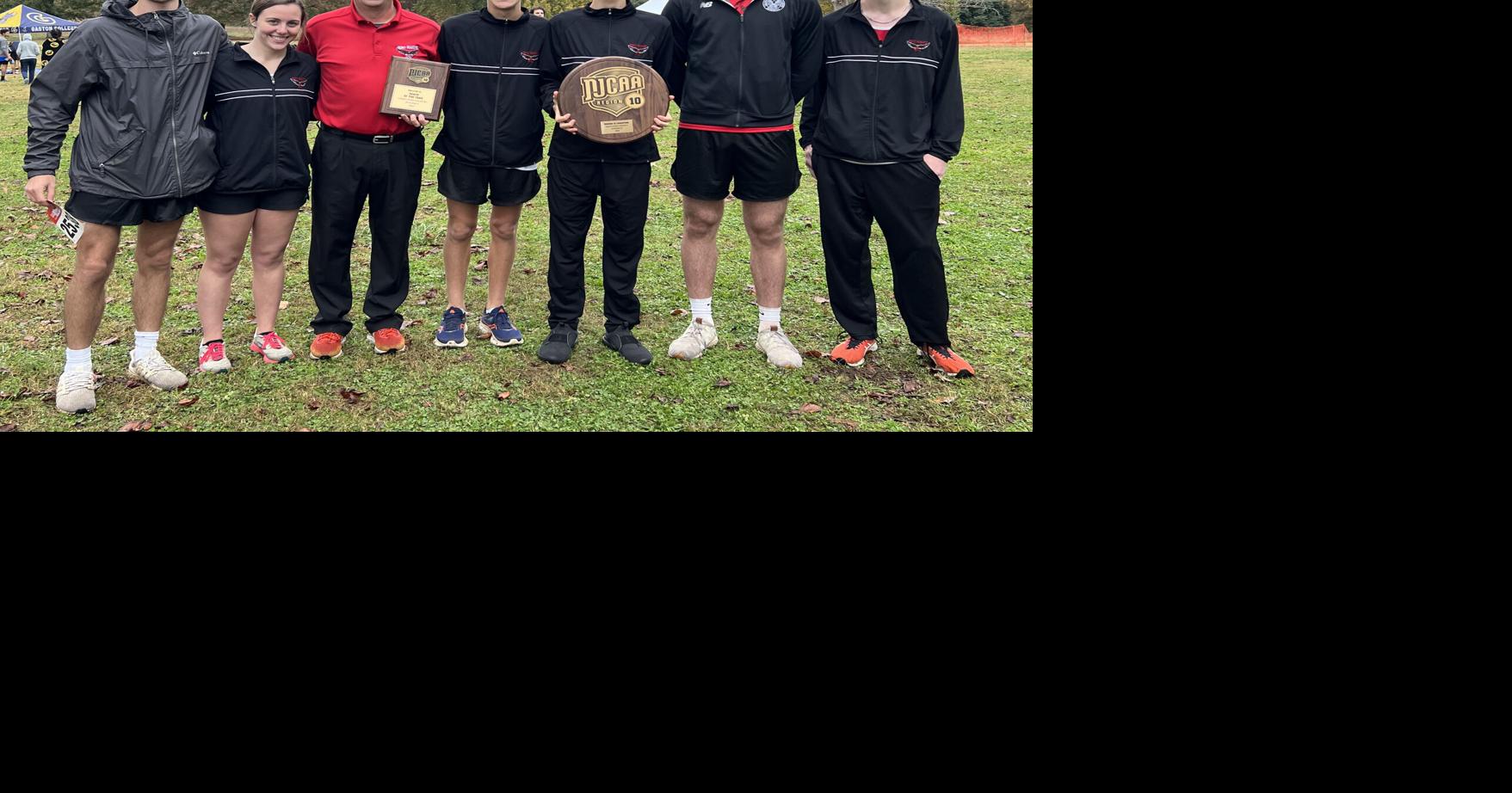 Red Hawk cross country wins Region 10 championship | Sports ...