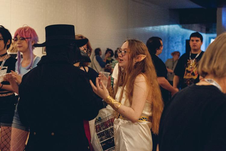 PHOTOS: Dance Party and Cosplay at Modella Art Gallery | Gallery ...