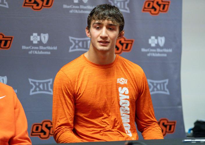 Gallery: Oklahoma State Wrestling Defeats Wyoming | Gallery | ocolly.com