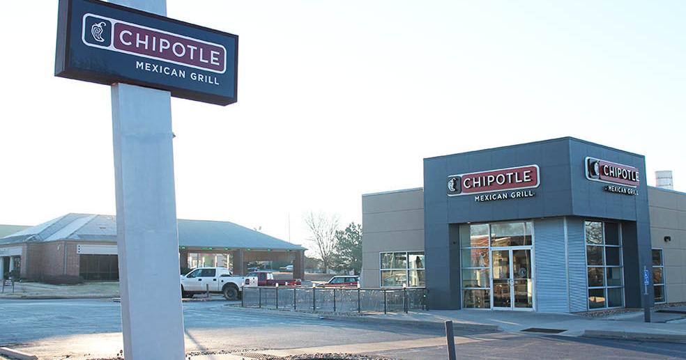 Chipotle opening late Monday for safety training | News | ocolly.com