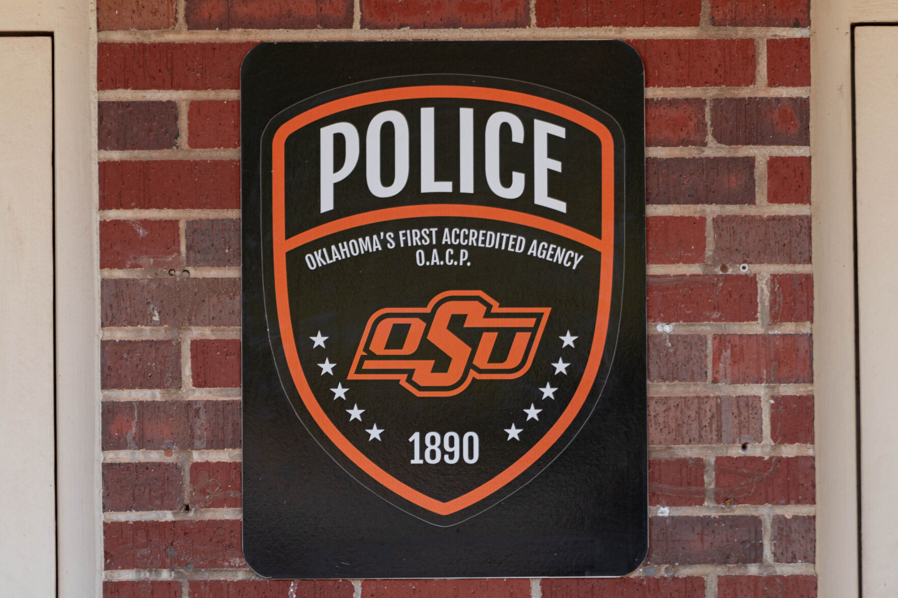 Juvenile arrested after 4th Avenue Garage break-ins, OSU police urge ...