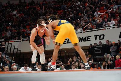OSU keeps its 30-point streak alive in 30-12 victory over West Virginia ...
